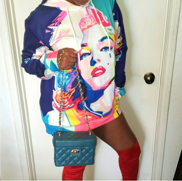 Tops | Last Oneabstract Face Print Sweatshirt | Poshmark